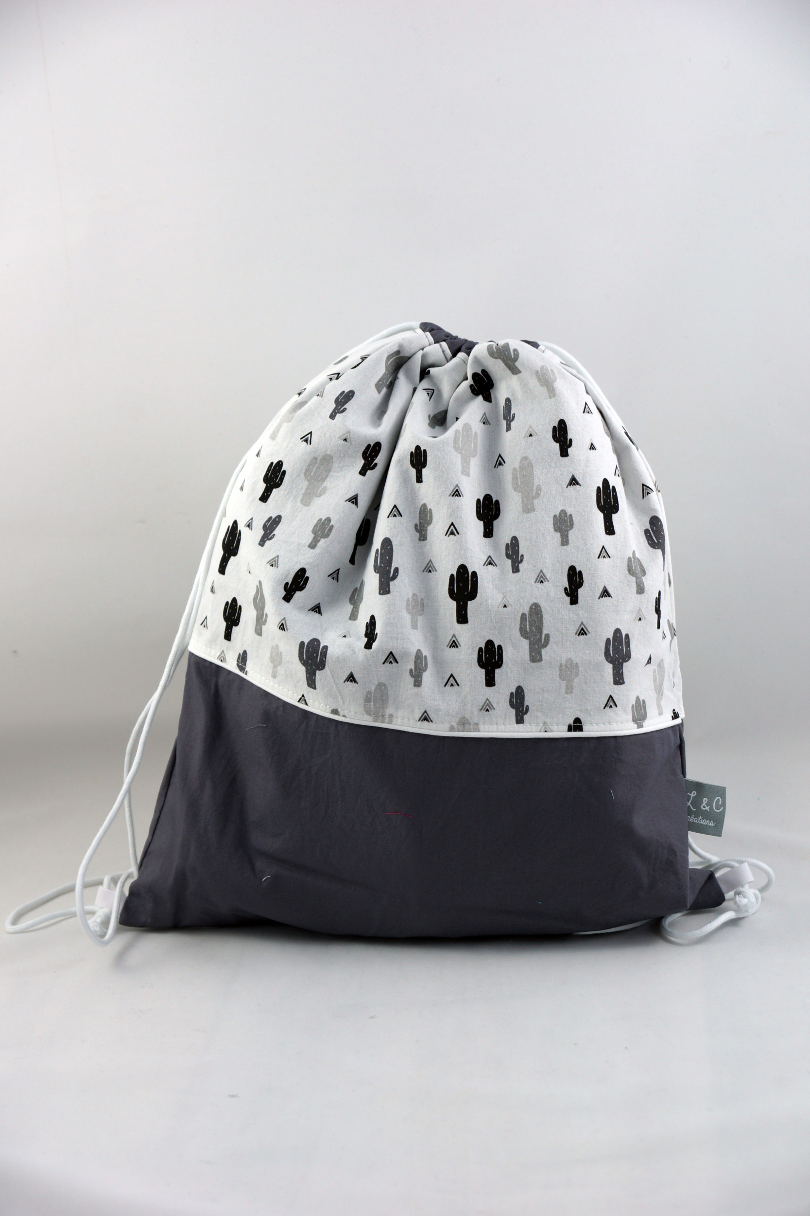 Sac à dos cactus - Les sacs à dos à coulisse - loulou-et-compagnie ...