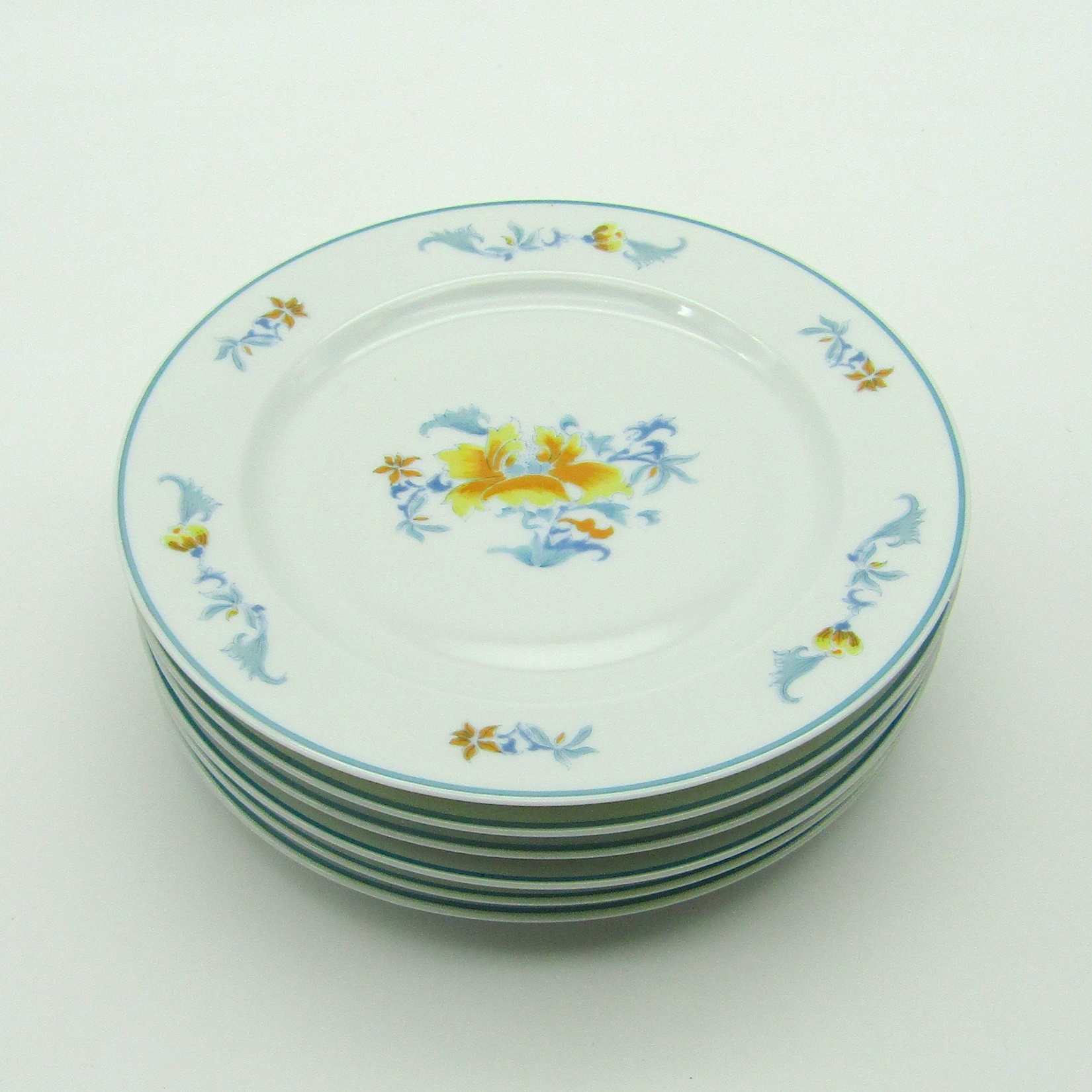 Porcelaines françaises - Limoges Bernardaud - Art Antiquités