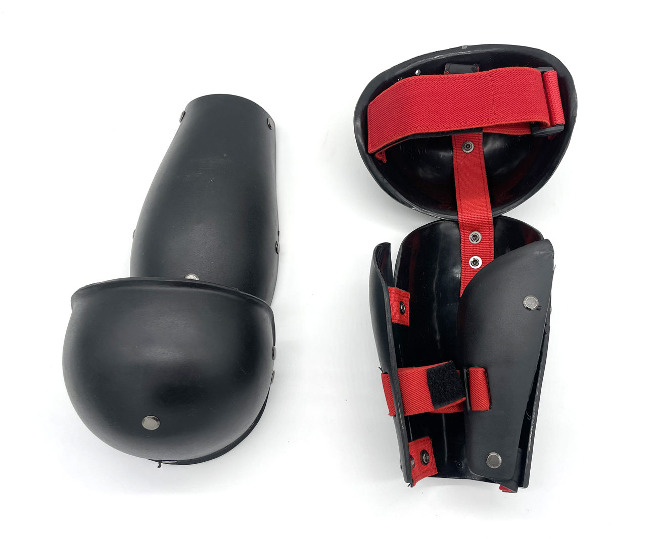 POUR PRATIQUER LES AMHE ? PROTECTIONS, EQUIPEMENTS, ARMES