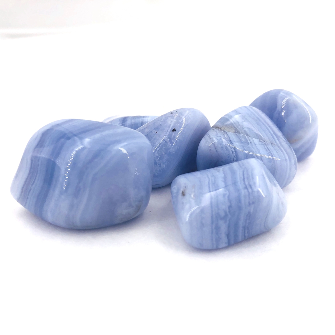 Pierre roulée Calcédoine en pierre naturelle Gm - AUTOUR DE LA PIERRE ...