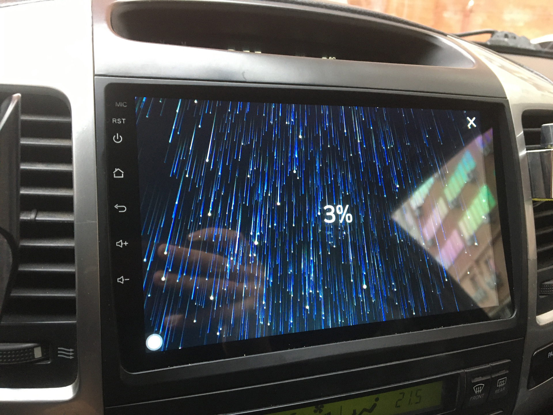 Toyota Land Cruiser J120 : Écran Android 14 Autoradio CarPlay GPS