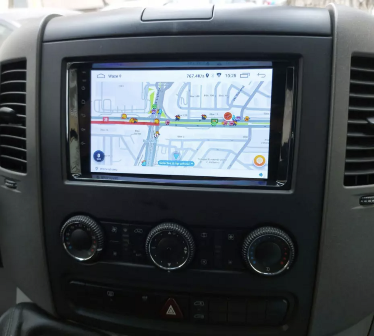 Mercedes Sprinter : Écran QLED GPS Autoradio CarPlay Android 14
