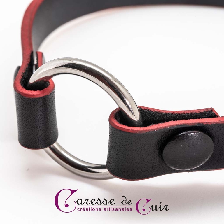 Collier de ville noir et rouge - Colliers en cuir/Colliers de ville - Caresse de Cuir