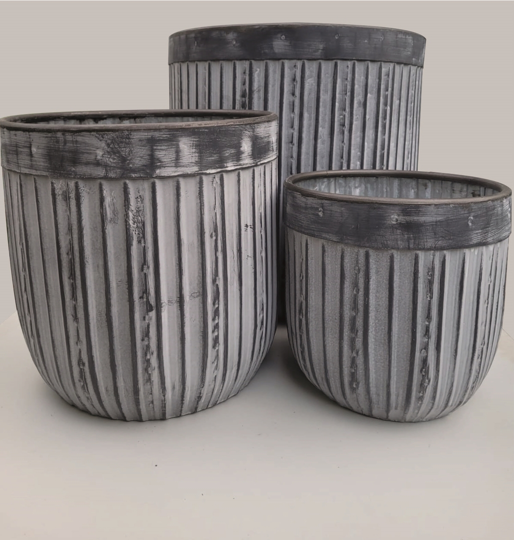 Gros Cache-pot Métal rayures verticales - Déco/Cache-pots - La ...