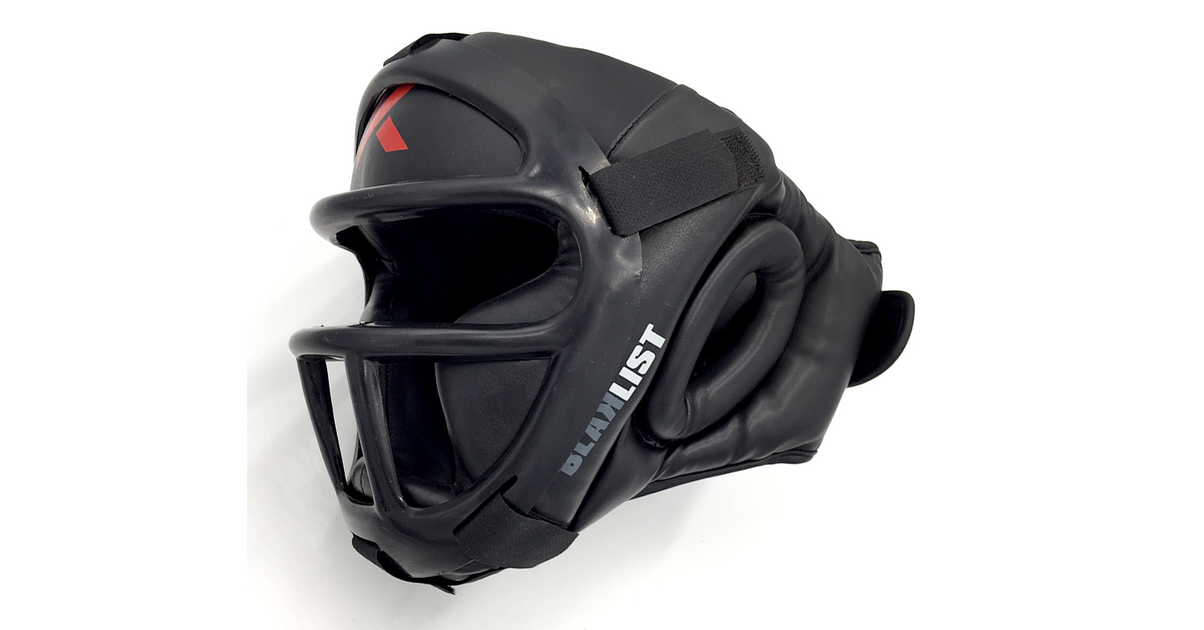 HOW TO PROTECT HIS FACE IN KRAV MAGA?