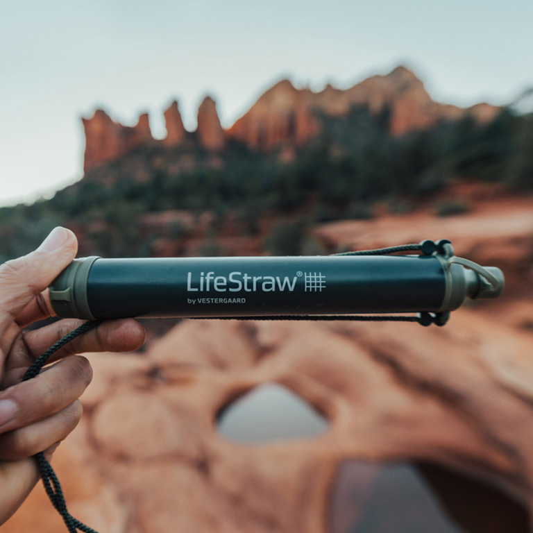 LIFESTRAW PERSONAL GREEN straw filter