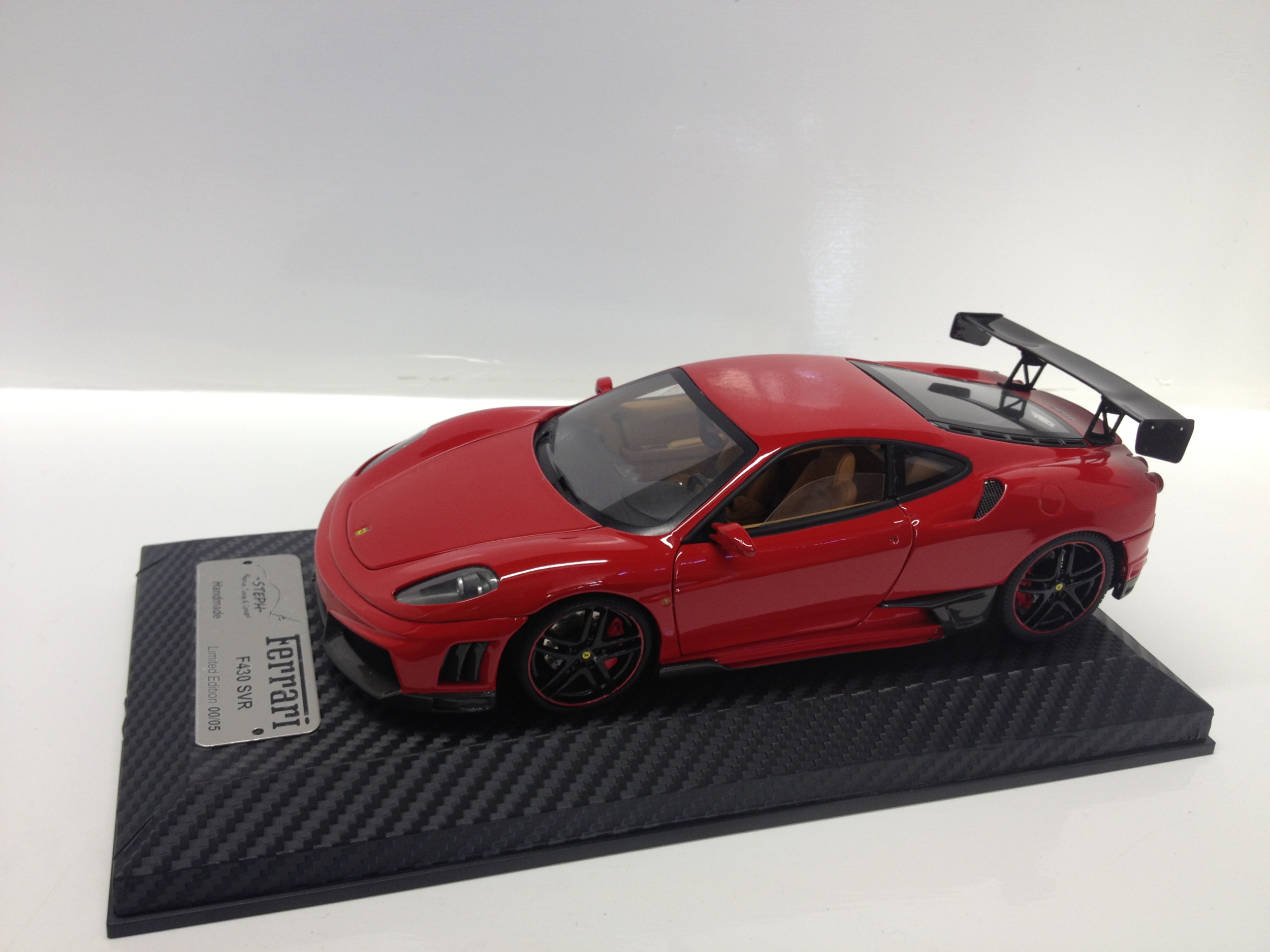 1/18 Limited editions - steph-replicars-en