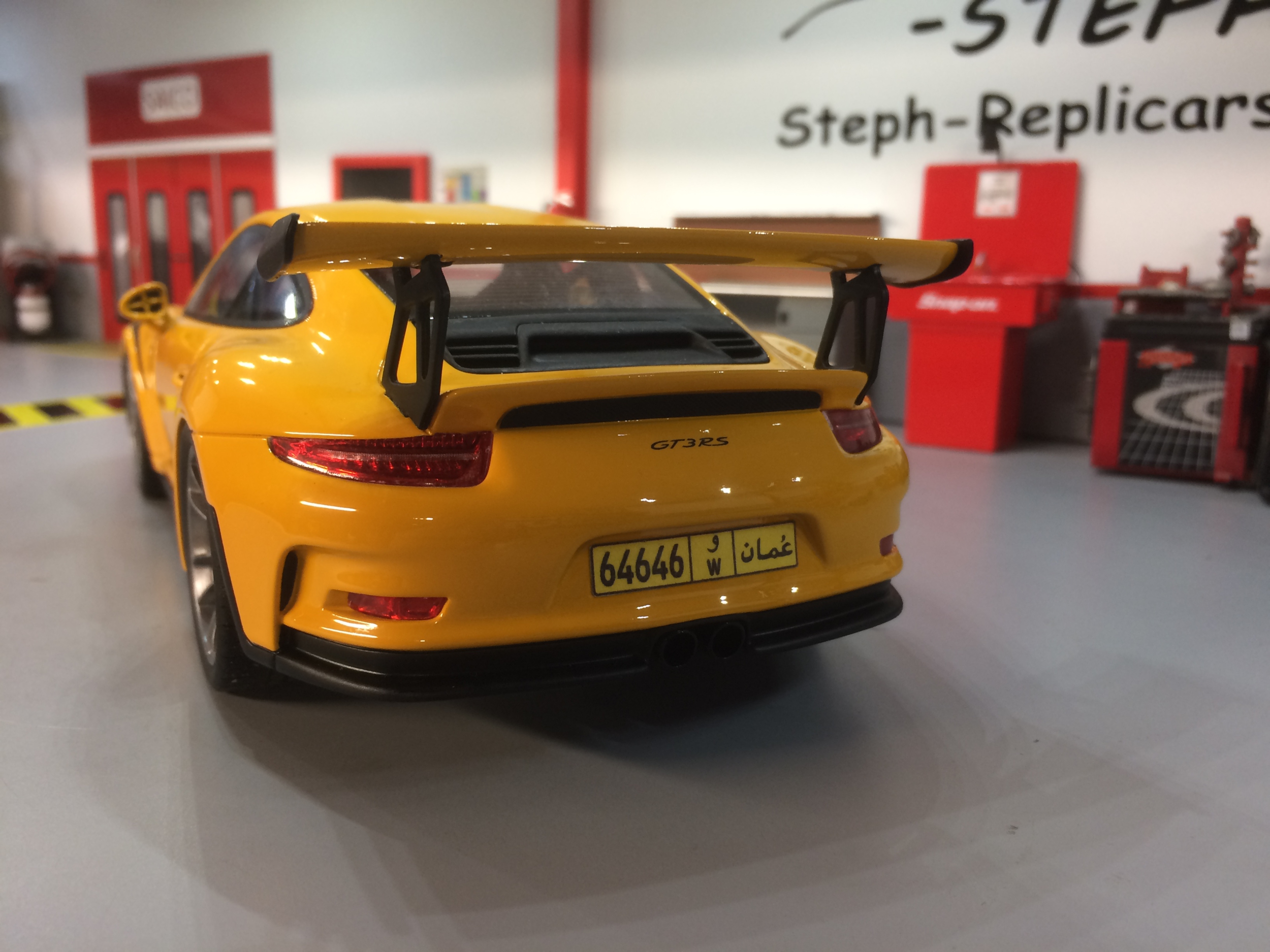 PLAQUE IMMATRICULATION OMAN - Spare Parts/License Plates - steph ...