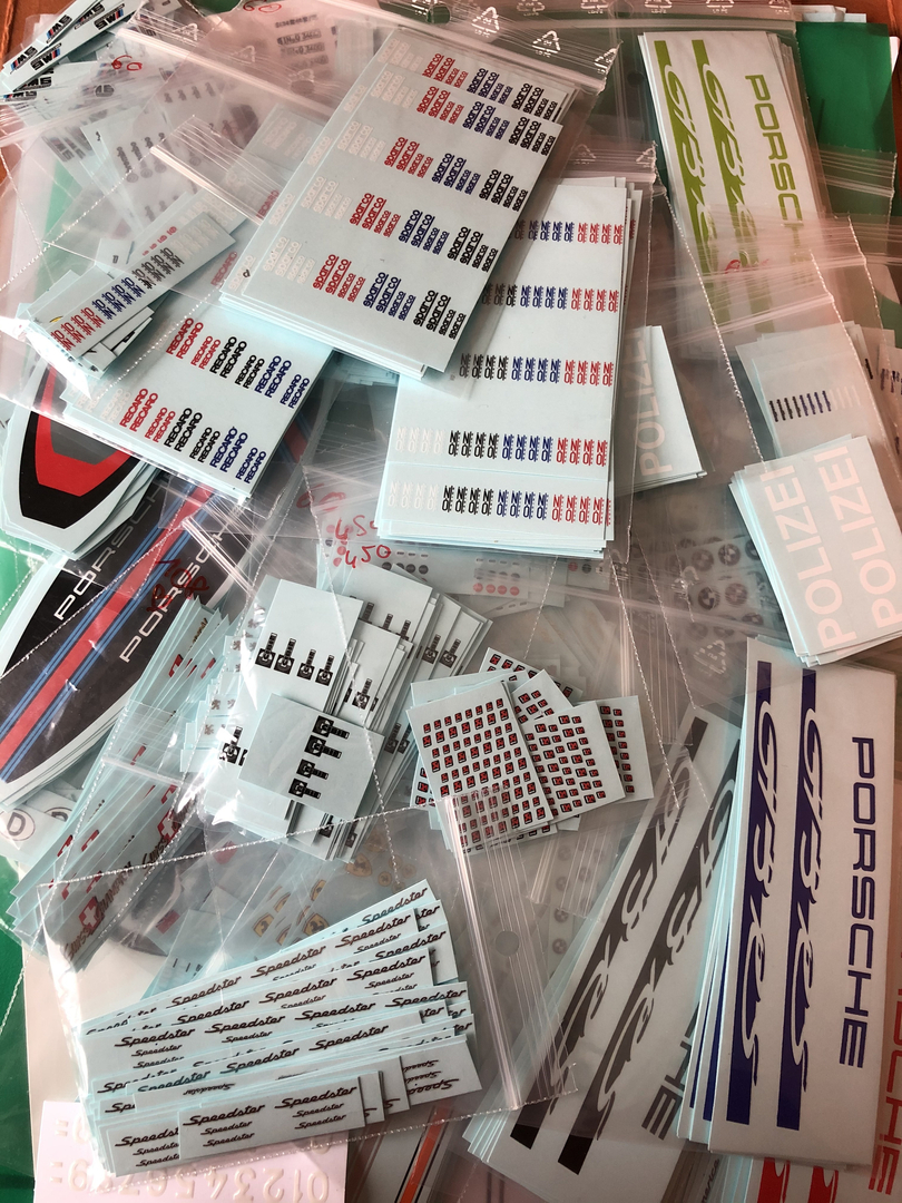 Decal Service - Spare Parts/Decals - steph-replicars-en