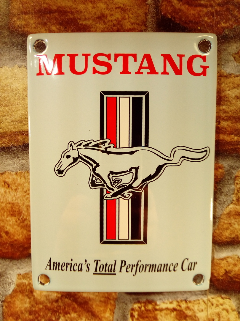Plaque émaillée Mustang logo - Garage/Atelier/Les plaques publicitaires ...