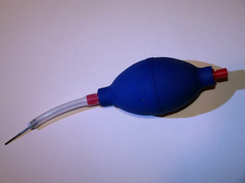 Poire Valve-up - Conserver sous vide/Sous vide manuel avec sacs - airblock