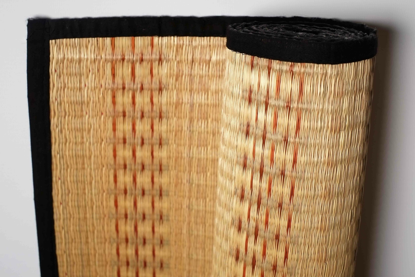 Natte en jonc naturel colorée du Cambodge - Tapis - Rivière Salée