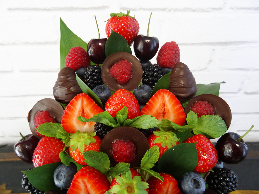 Le bouquet de fruits Ruby - Moyen - BOUTIQUE/BOUQUETS DE FRUITS ...