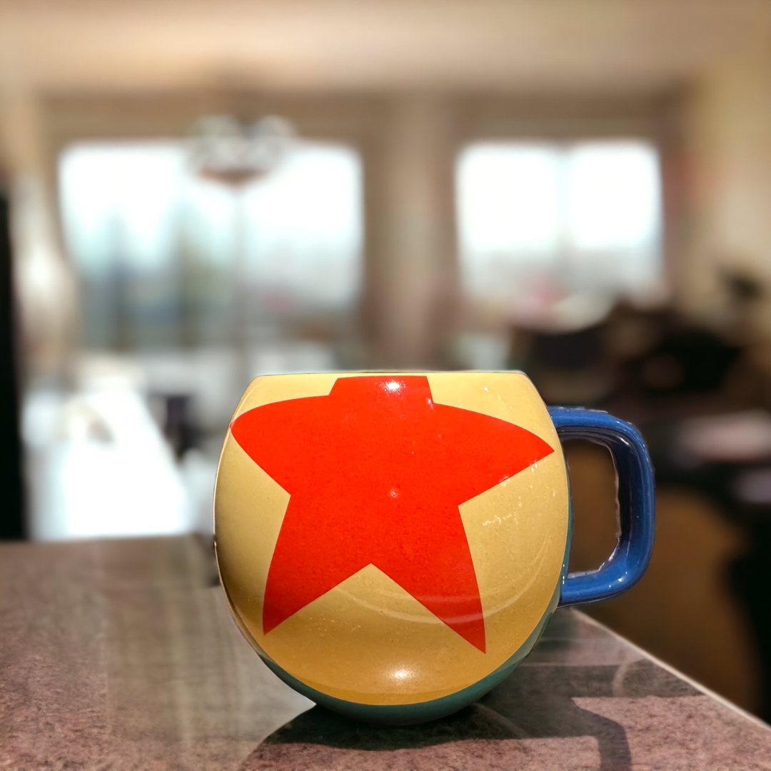 Pixar : Mug balle "World of Pixar"