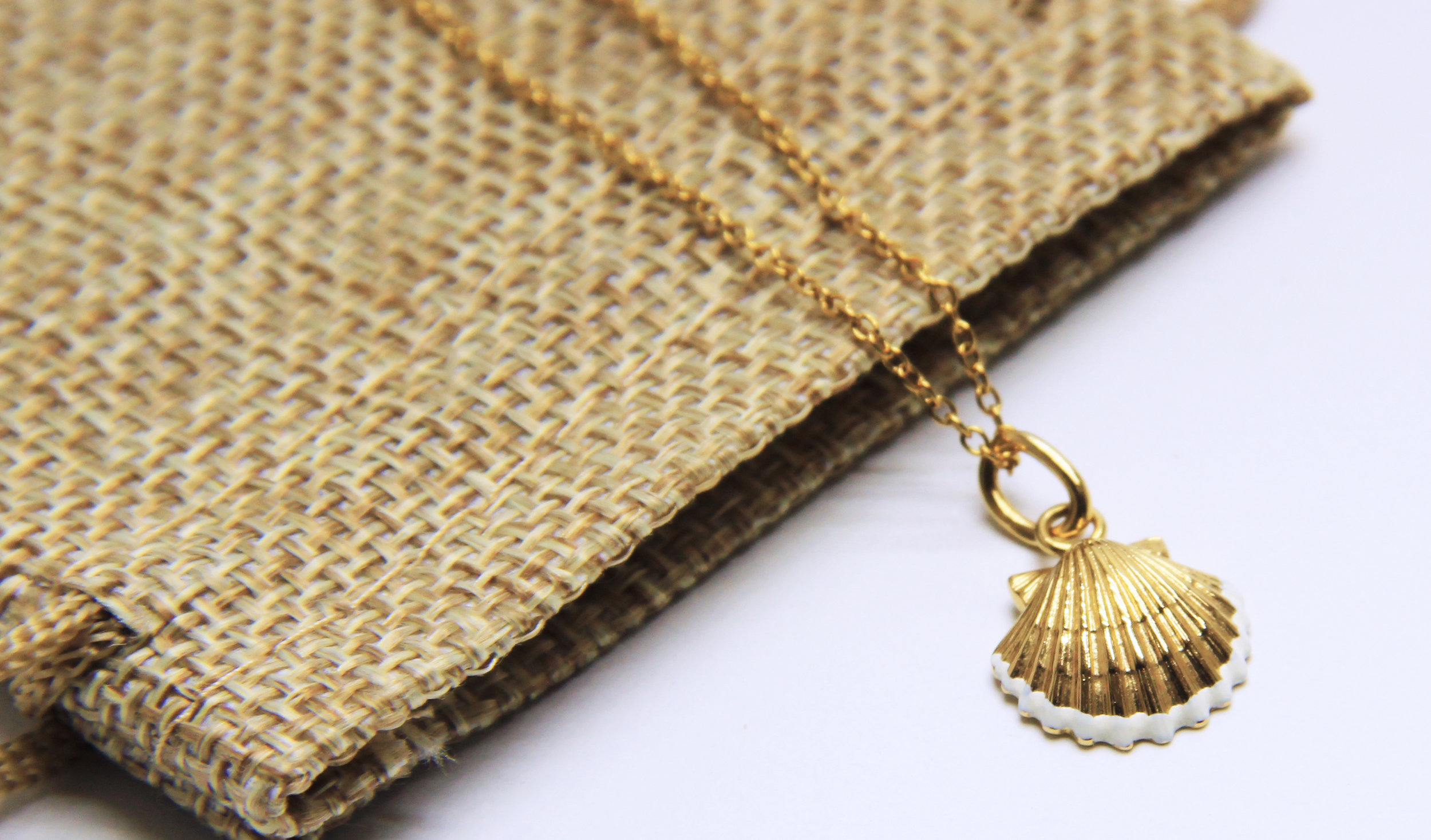 COLLIER COQUILLAGE - BOUTIQUE/Colliers - Lou_G_Création