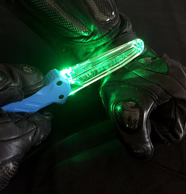 CUCHILLO DE ENTRENAMIENTO HOJA LUMINOSA