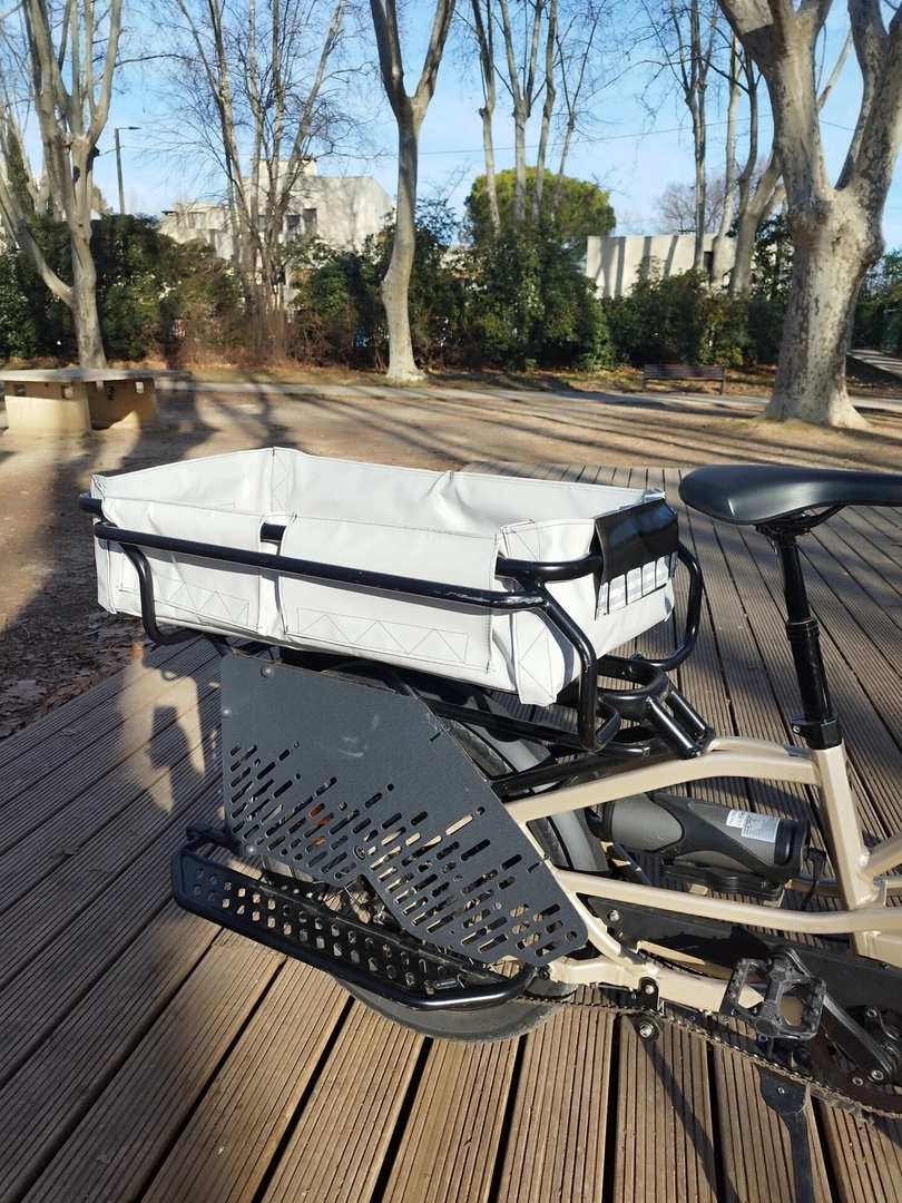 Sac bac pour rack à l'arrière d'un vélo cargo / longtail