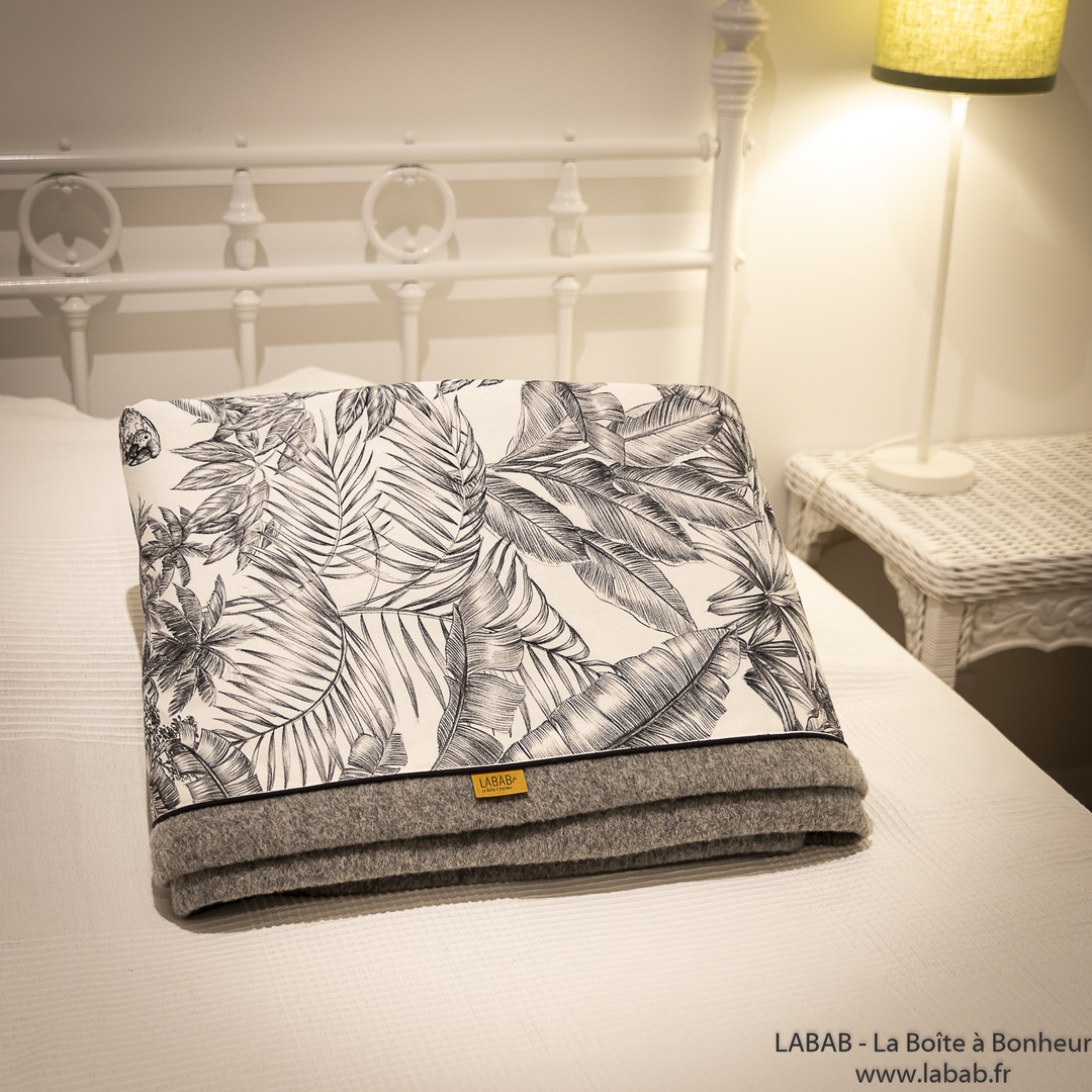 Plaid "3C" - Cocooning Chic et Chaud - Déjà vendu - LABAB - La Boîte A ...