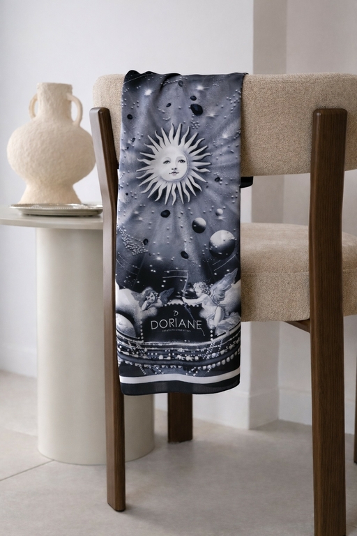 Foulard en soie Astre Édition Limitée – DORIANE BIJOUX x Doriane Malige
