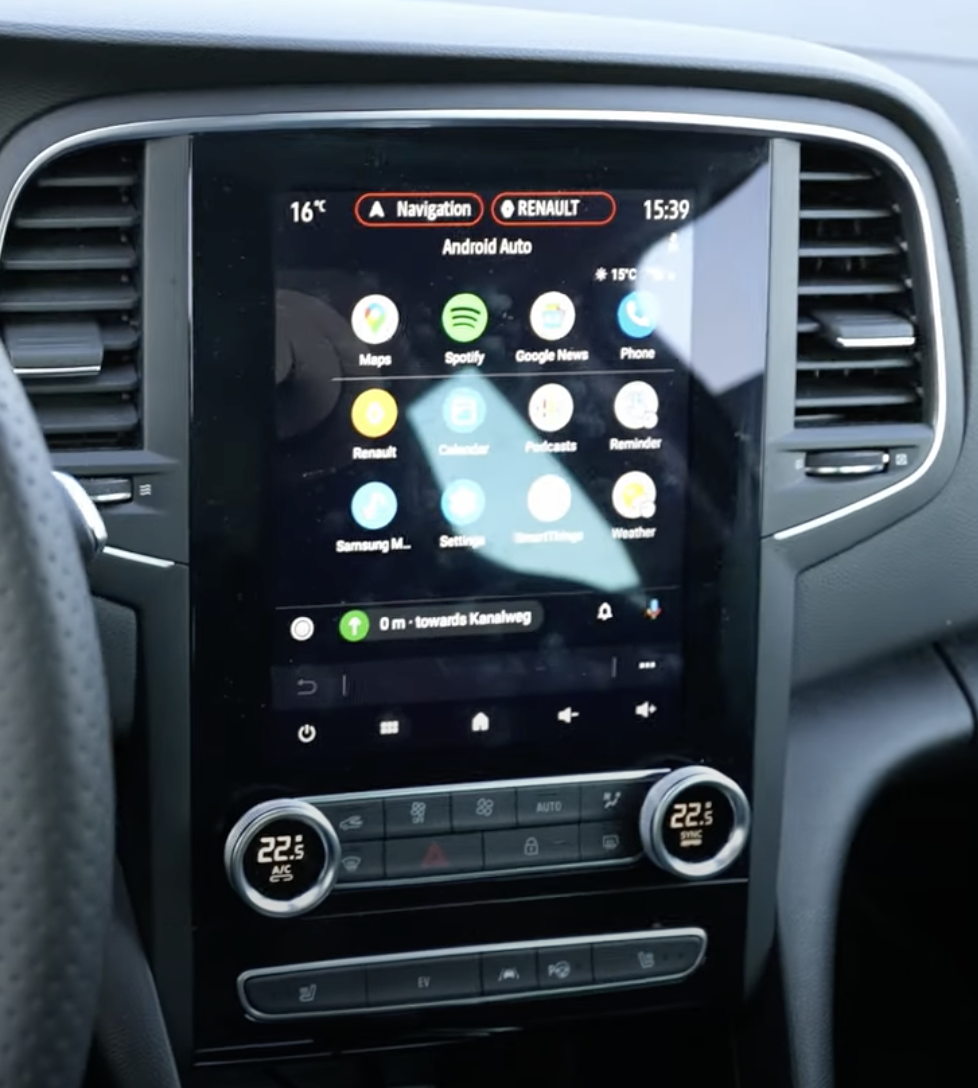 Renault : YouTube & Android Auto sans fil | Netflix