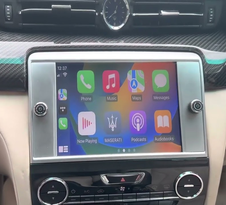 CarPlay & Android Auto | Maserati Quattroporte | Sur Ecran d'origine