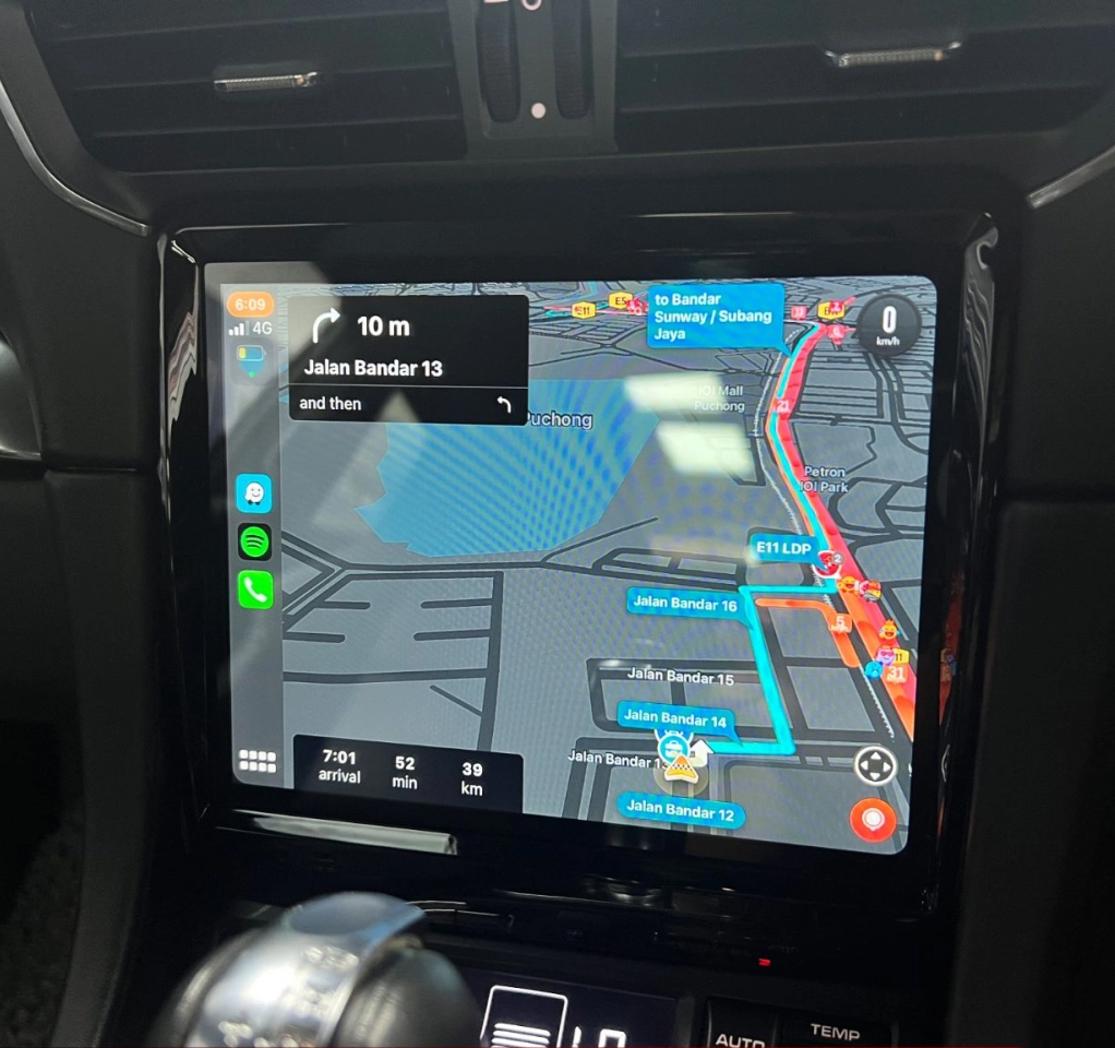 Autoradio CarPlay Porsche | GPS Android Auto sans fil intégré
