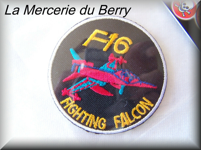Ecusson avion F16 - Les Ecussons - La Mercerie du Berry
