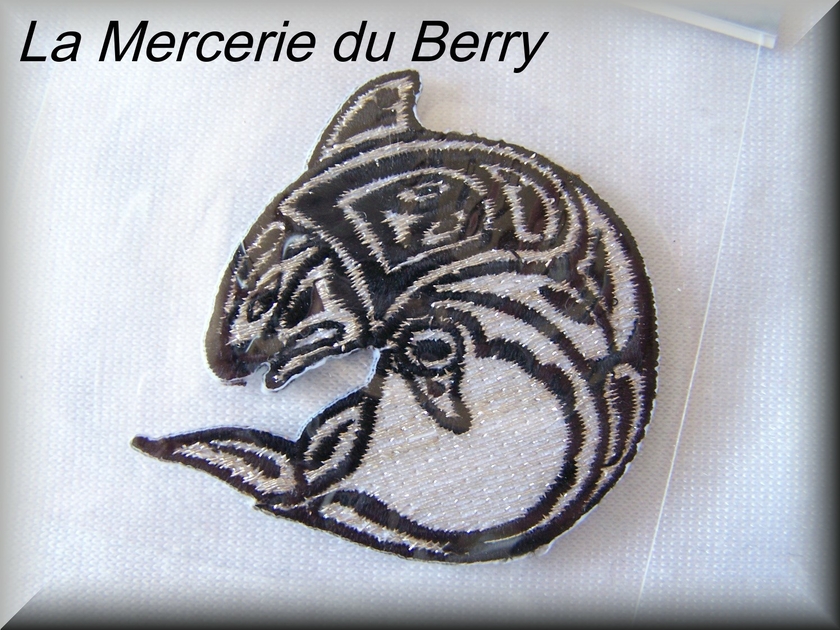 Ecusson requin - Les Ecussons - La Mercerie du Berry
