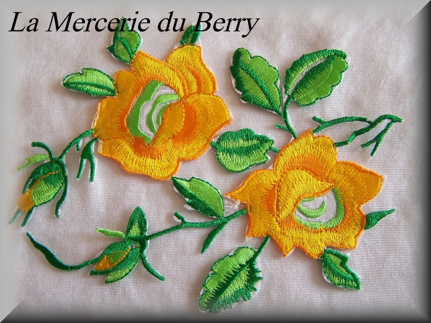 Ecusson fleur, jaune - Les Ecussons - La Mercerie du Berry