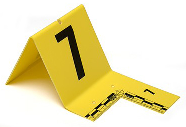 Plot avec équerre centimétrique de 1 à 20 - SCENE DE CRIME - Produits ...