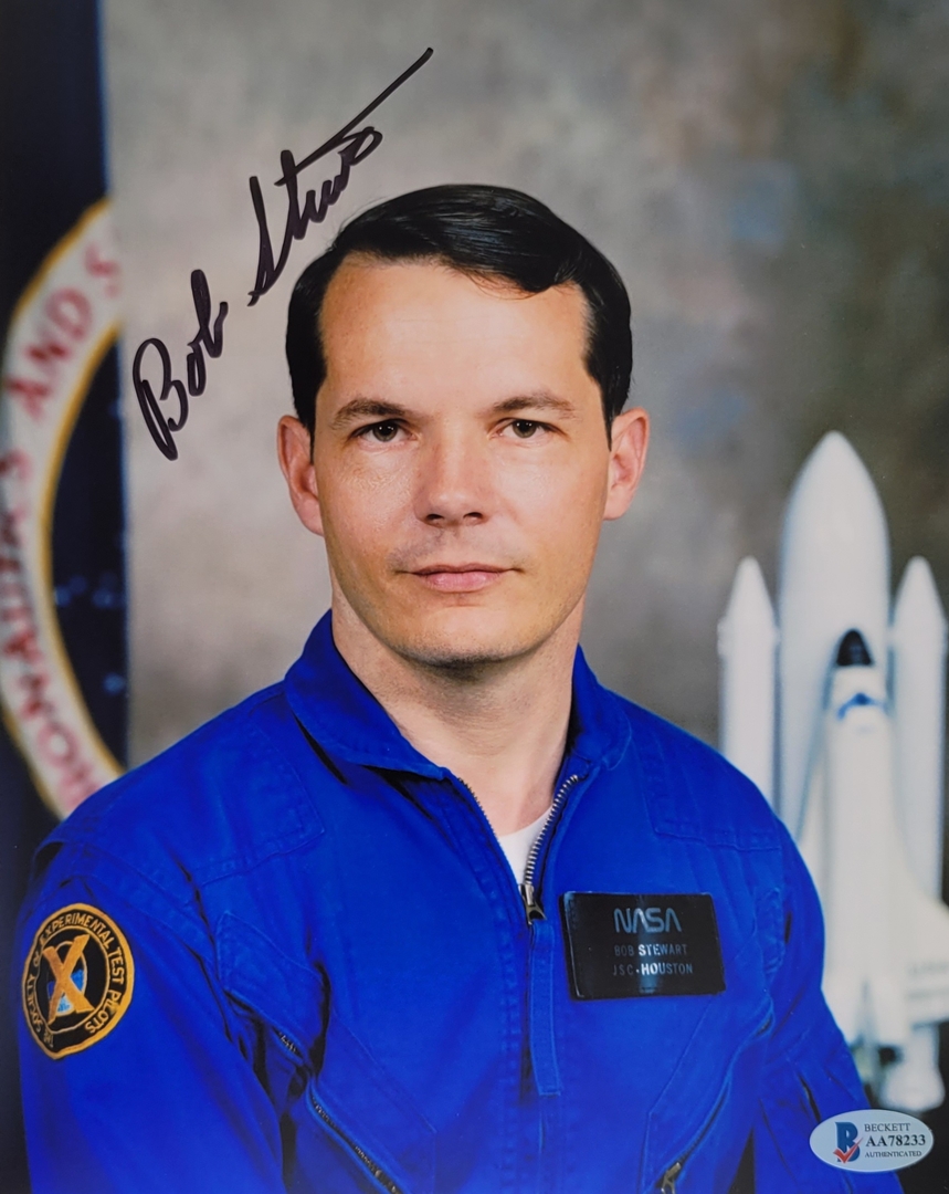 Autographe de Robert L. Stewart (NASA) - Beckett