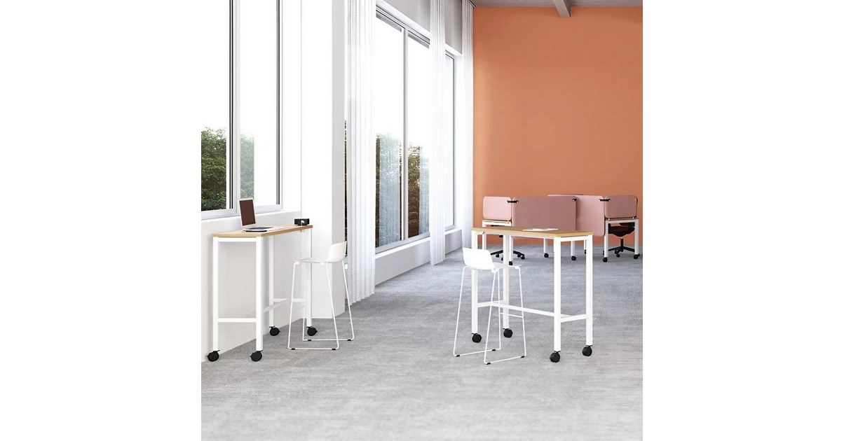 Table haute mobile avec piètement acier à roulettes