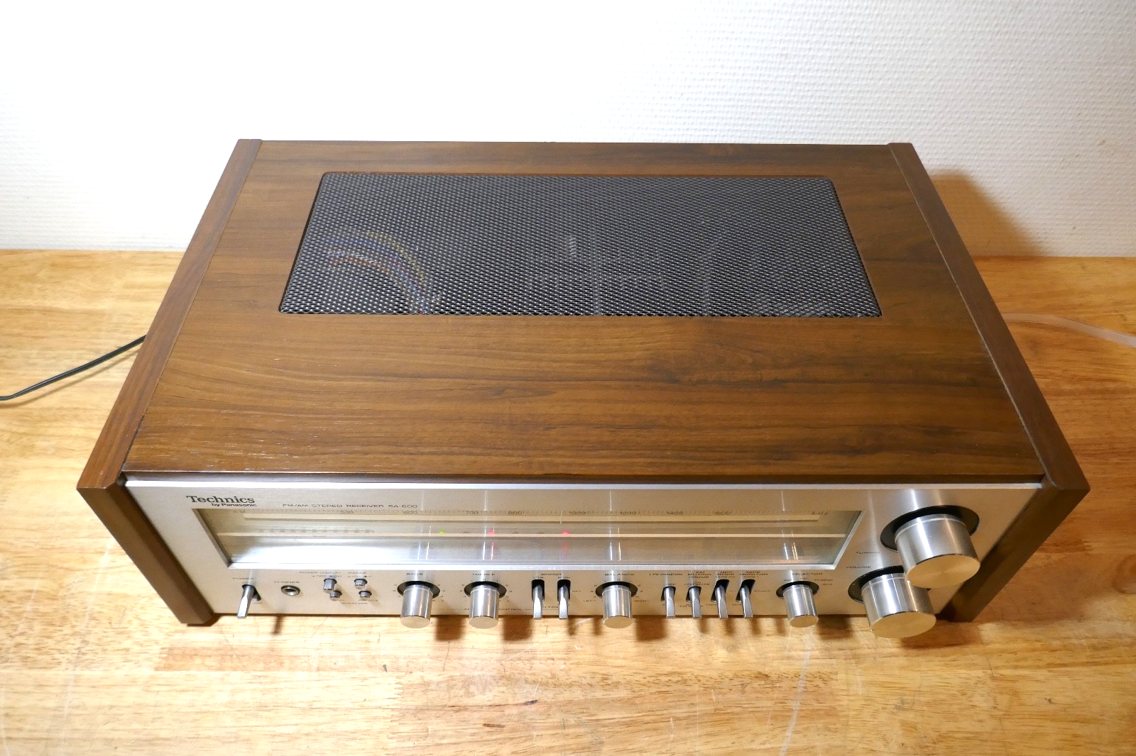 AMPLIFICATEUR TECHNICS FM/AM STEREO RECEIVER SA-600 / VINTAGE AMPLIFIER ...