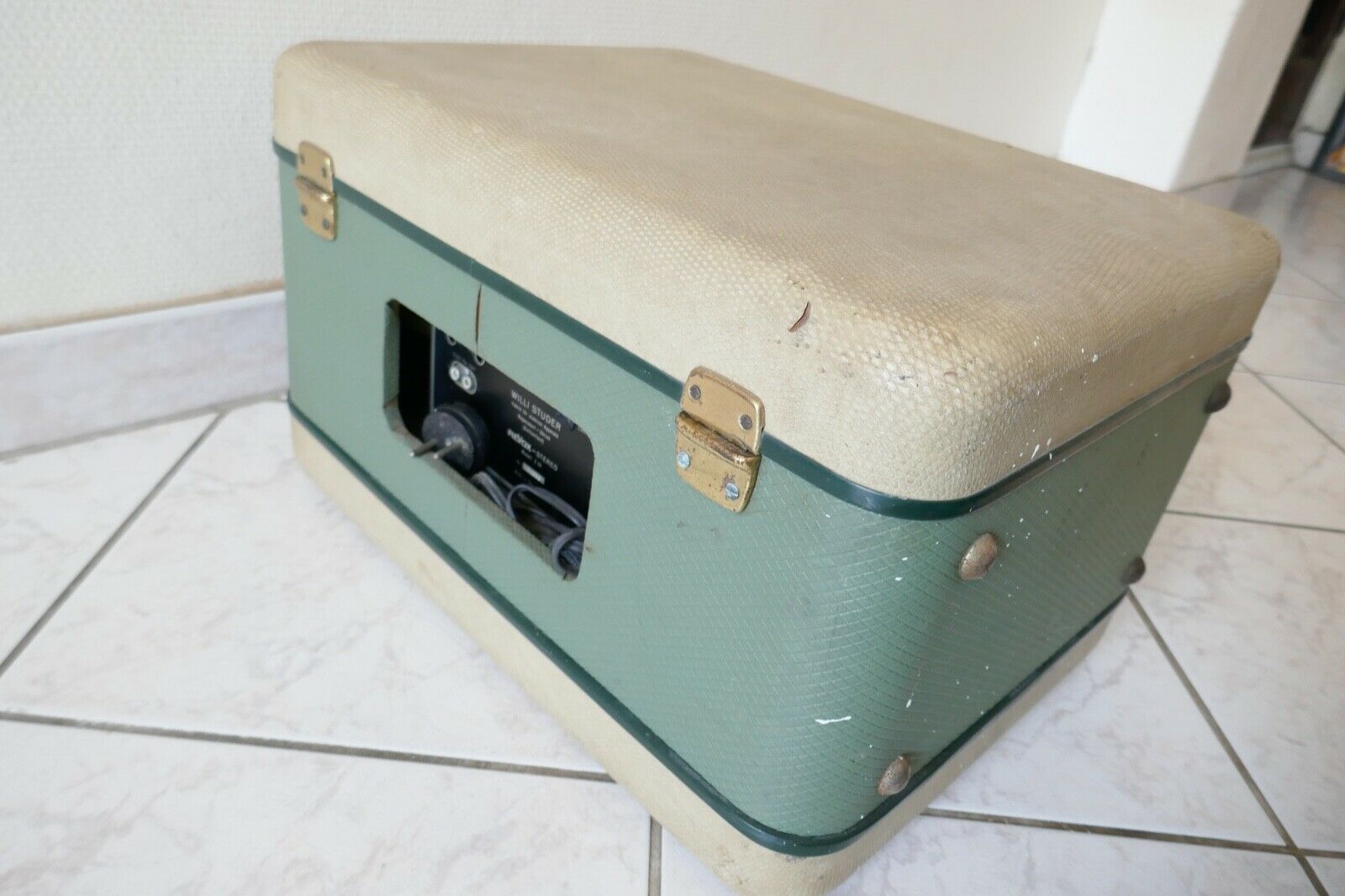 MAGNETOPHONE ENREGISTREUR LECTEUR A BANDE REVOX MODEL E 36 VINTAGE REEL ...