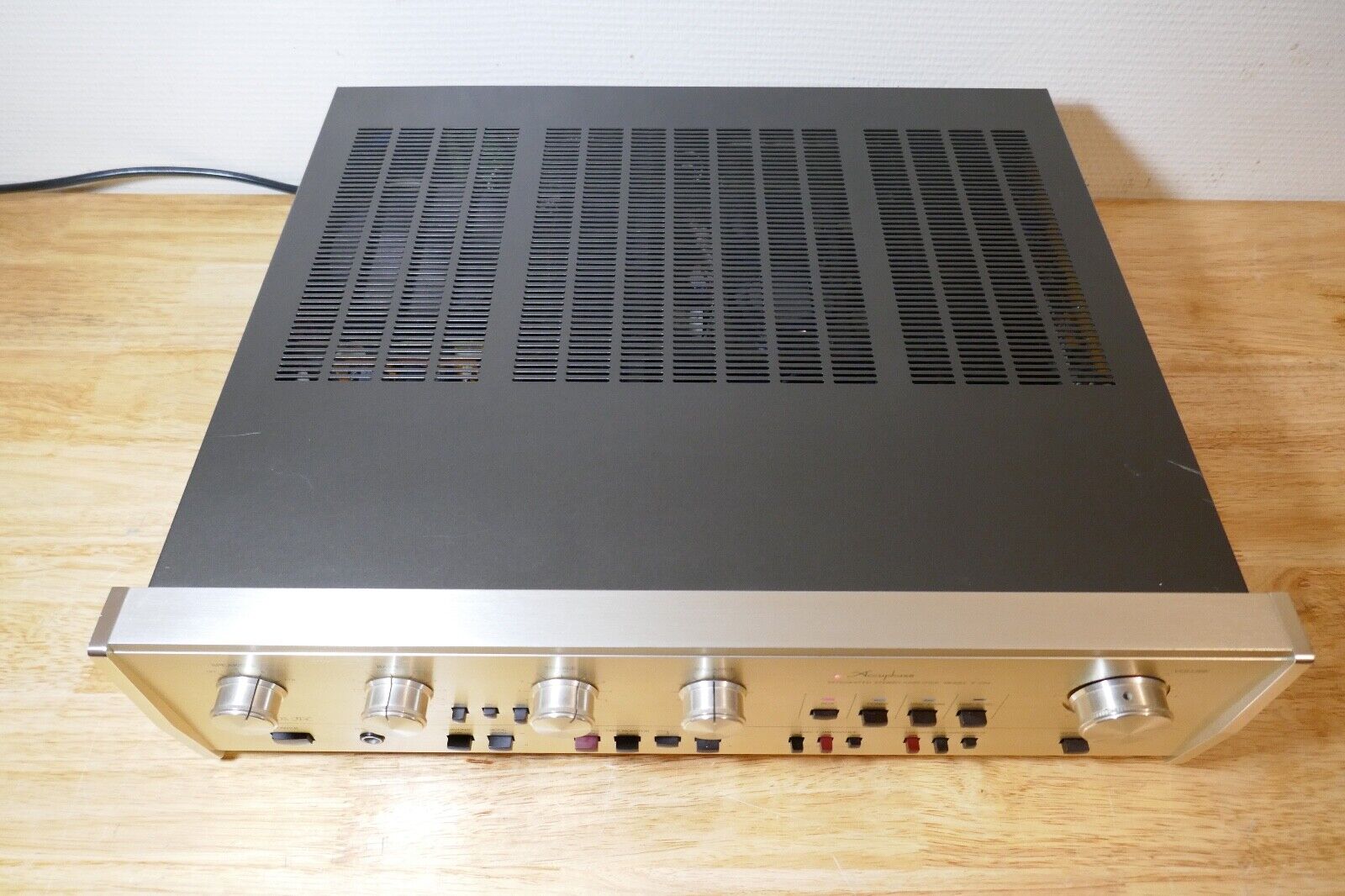 AMPLIFICATEUR ACCUPHASE INTEGRATED STEREO AMPLIFIER E-204 / VINTAGE ...