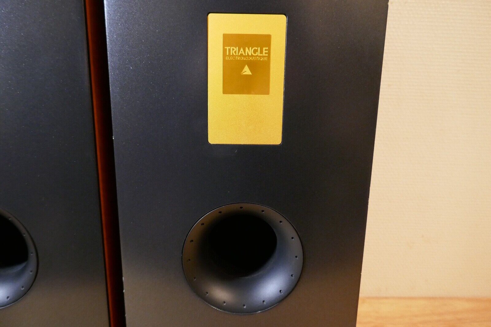 PAIRE D'ENCEINTES HAUT PARLEUR TRIANGLE ZERIUS 202 / USED SPEAKERS ...