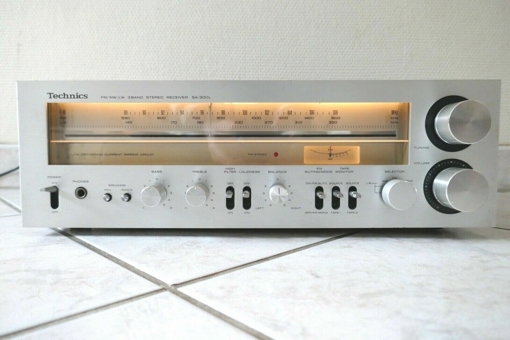 AMPLIFICATEUR TECHNICS FM/MW/LW 3 BAND STEREO RECEIVER SA-300L VINTAGE ...