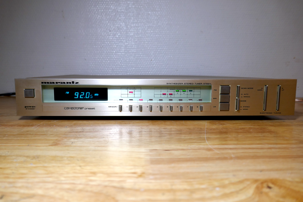 TUNER RADIO SYNTHESIZER STEREO TUNER MARANTZ ST-521L / VINTAGE TUNER RADIO - HIFI / SON/TUNER ...