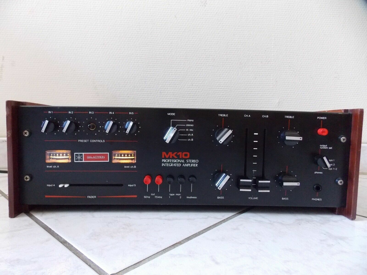 AMPLIFICATEUR GALACTRON PROFESSIONAL STEREO INTEGRATED AMPLIFIER MK 10 VINTAGE - HIFI / SON ...