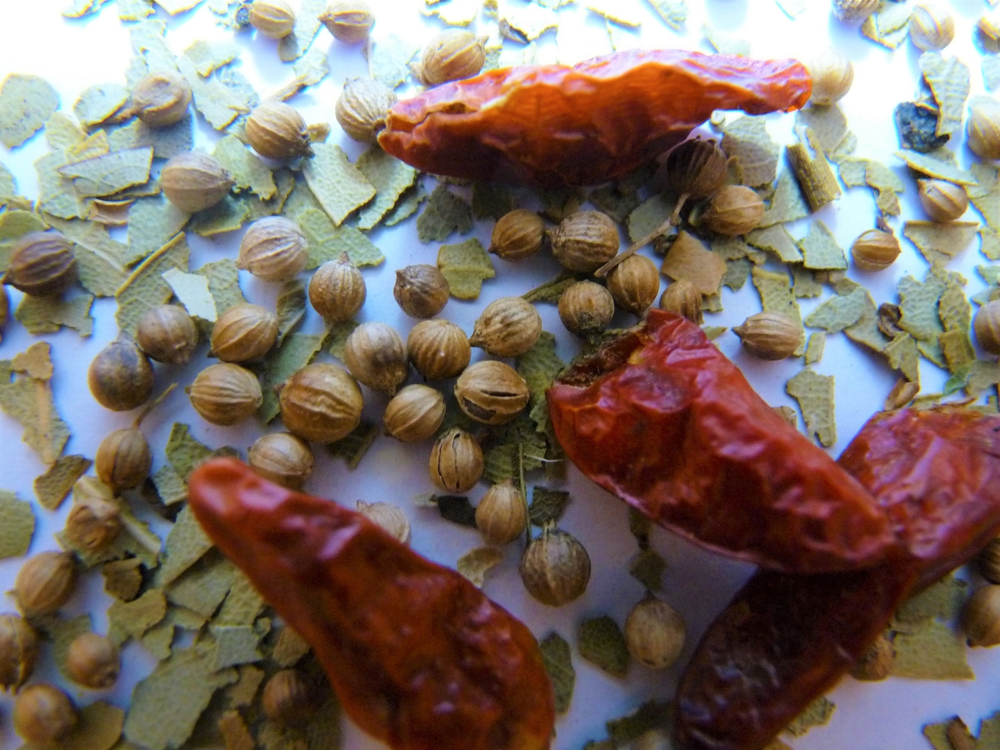 PILY PILY 30 g : Huile pizza, marinade, grillade.
