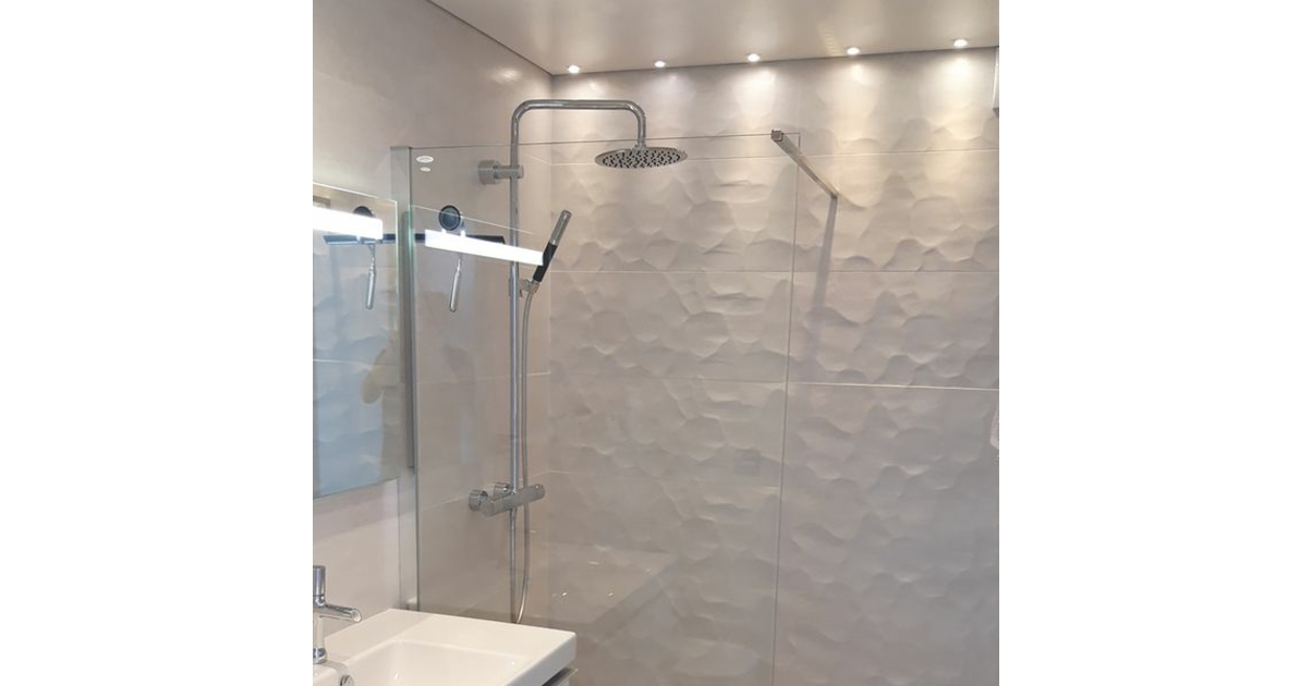 Spots LED pour douche IP65 : L'éclairage parfait pour votre salle de bain.