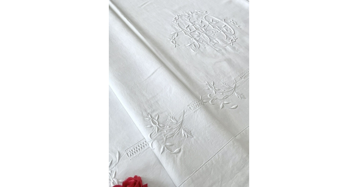 Drap Ancien en Fil de Lin Marqué au Chiffre HD - Jours à grille - Début ...