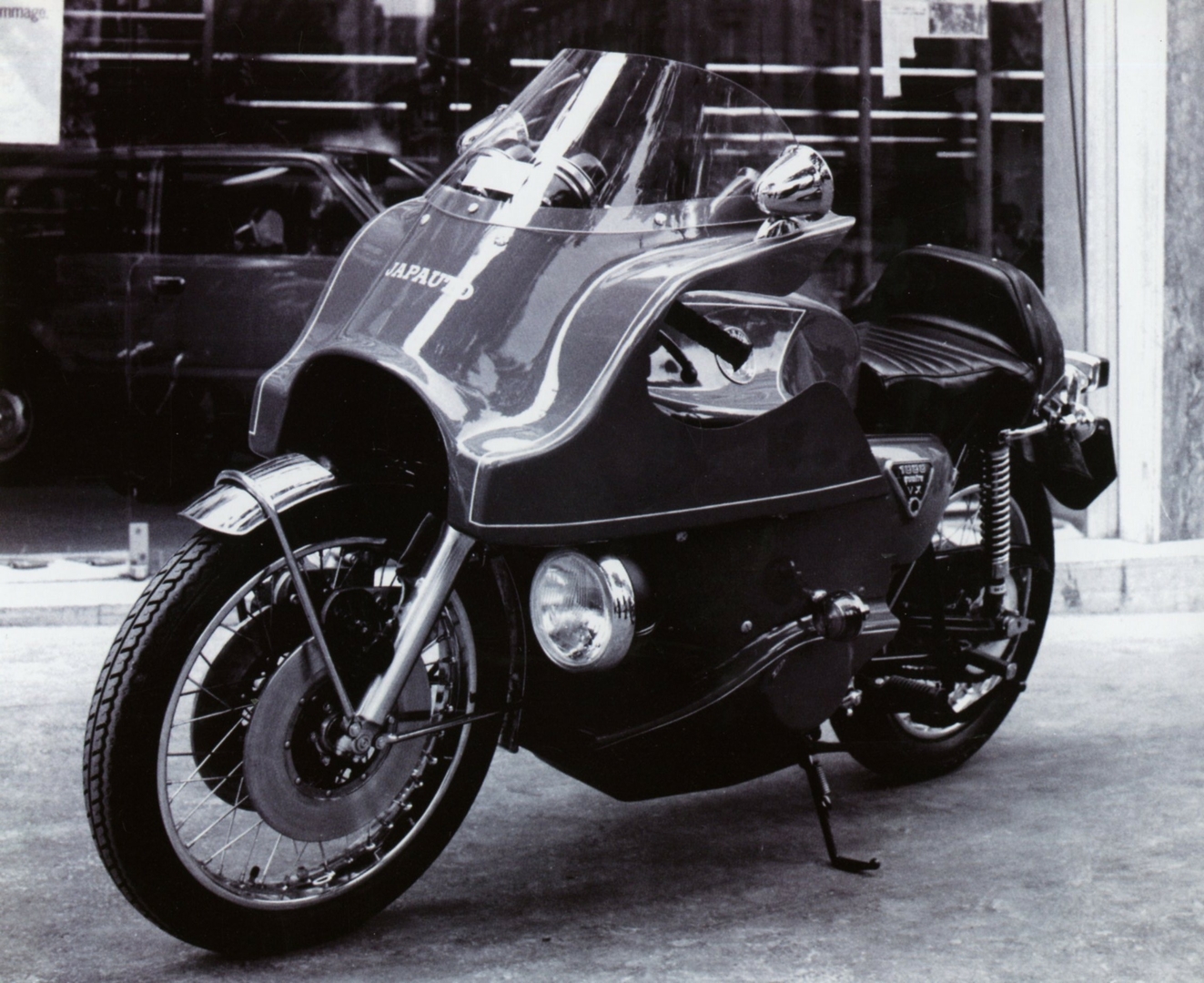 JAPAUTO 950 SS 1971 - FICHE MOTO CARACTÉRISTIQUES - AUTO / MOTO ...