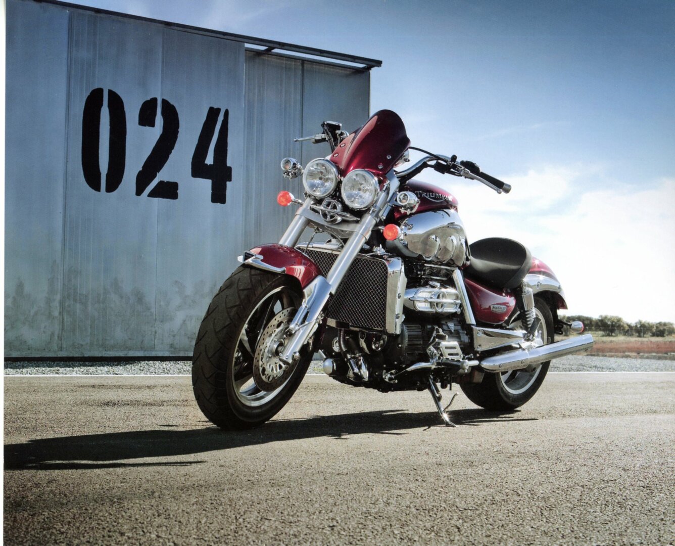 MOTO TRIUMPH ROCKET III 2004 - FICHE MOTO CARACTÉRISTIQUES ROCKET 3 ...