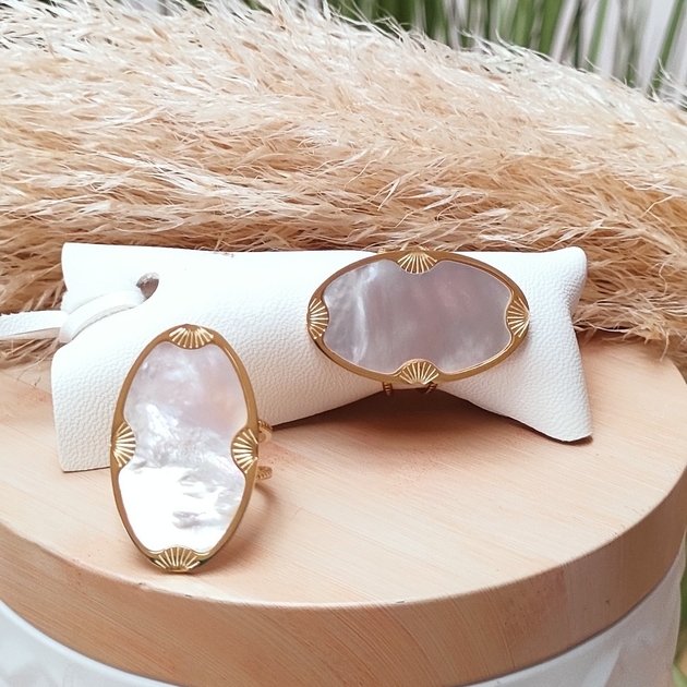 Bague RAICHA en Nacre - Pierres et Perles Naturelles/Bagues - GRAGENA