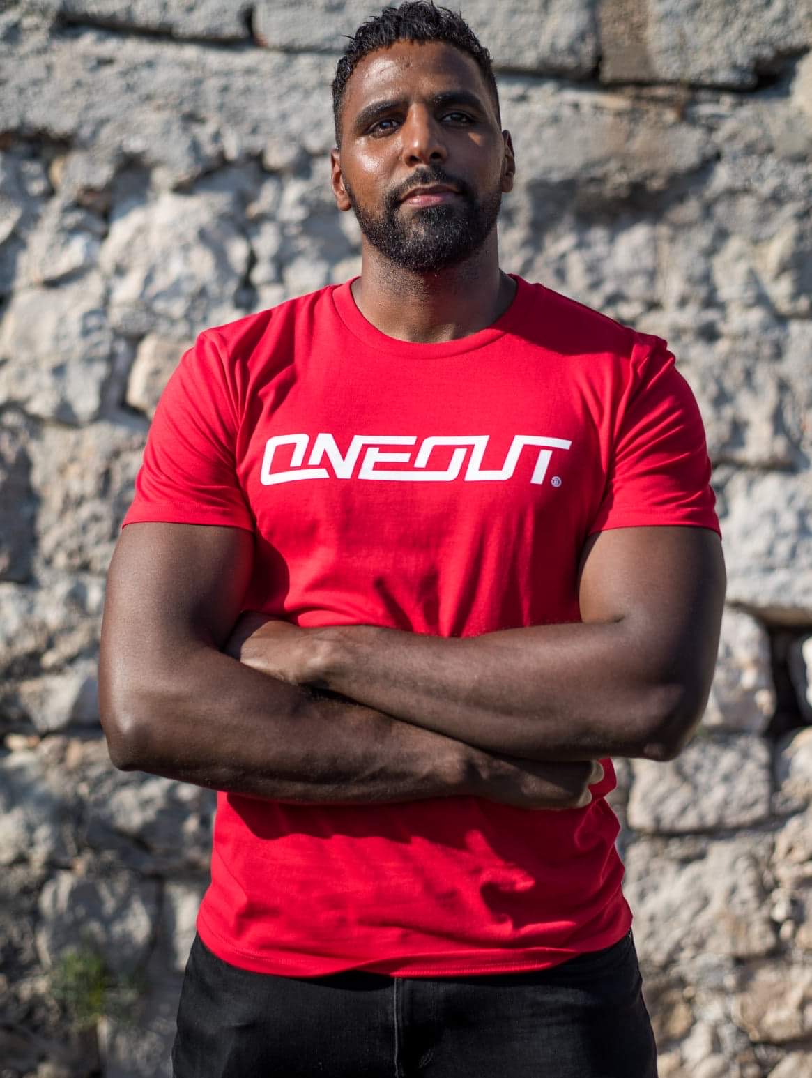 ONEOUT OFFICIAL ONE ROUGE - VÊTEMENTS