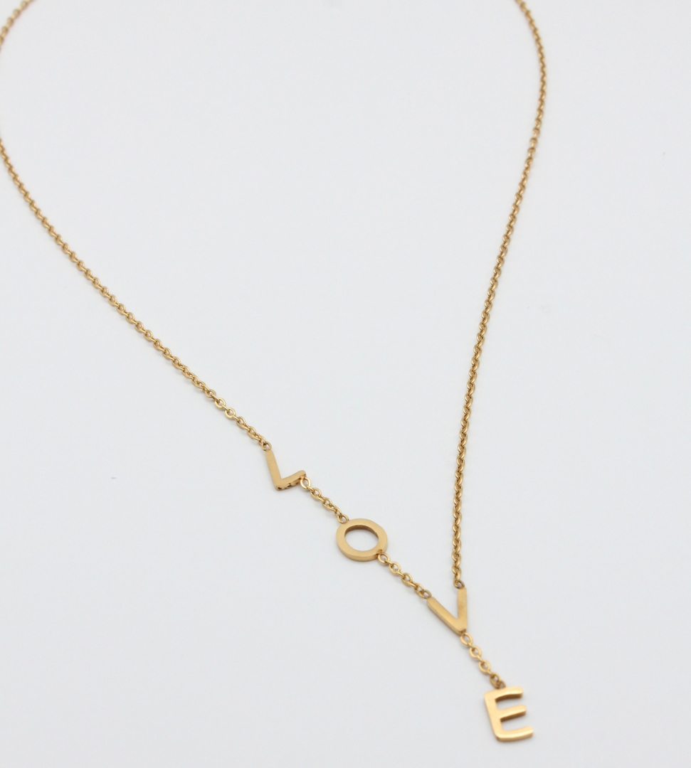 Collier lettres Love en acier doré