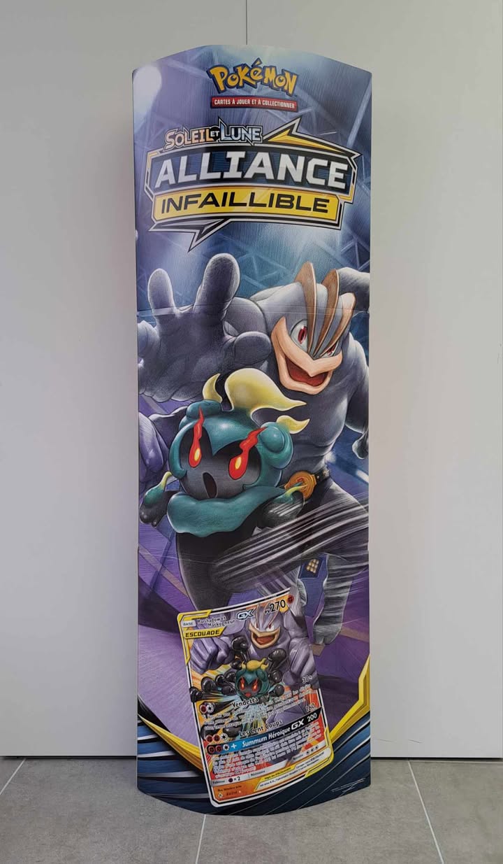 Totem PLV - Soleil et Lune - Alliance Infaillible - Pokémon - Pokémon ...