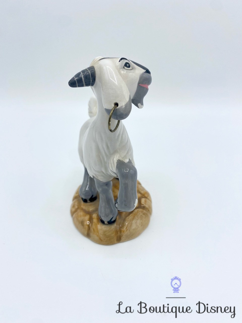 Figurine céramique porcelaine chèvre Djali Le Bossu de notre Dame ...