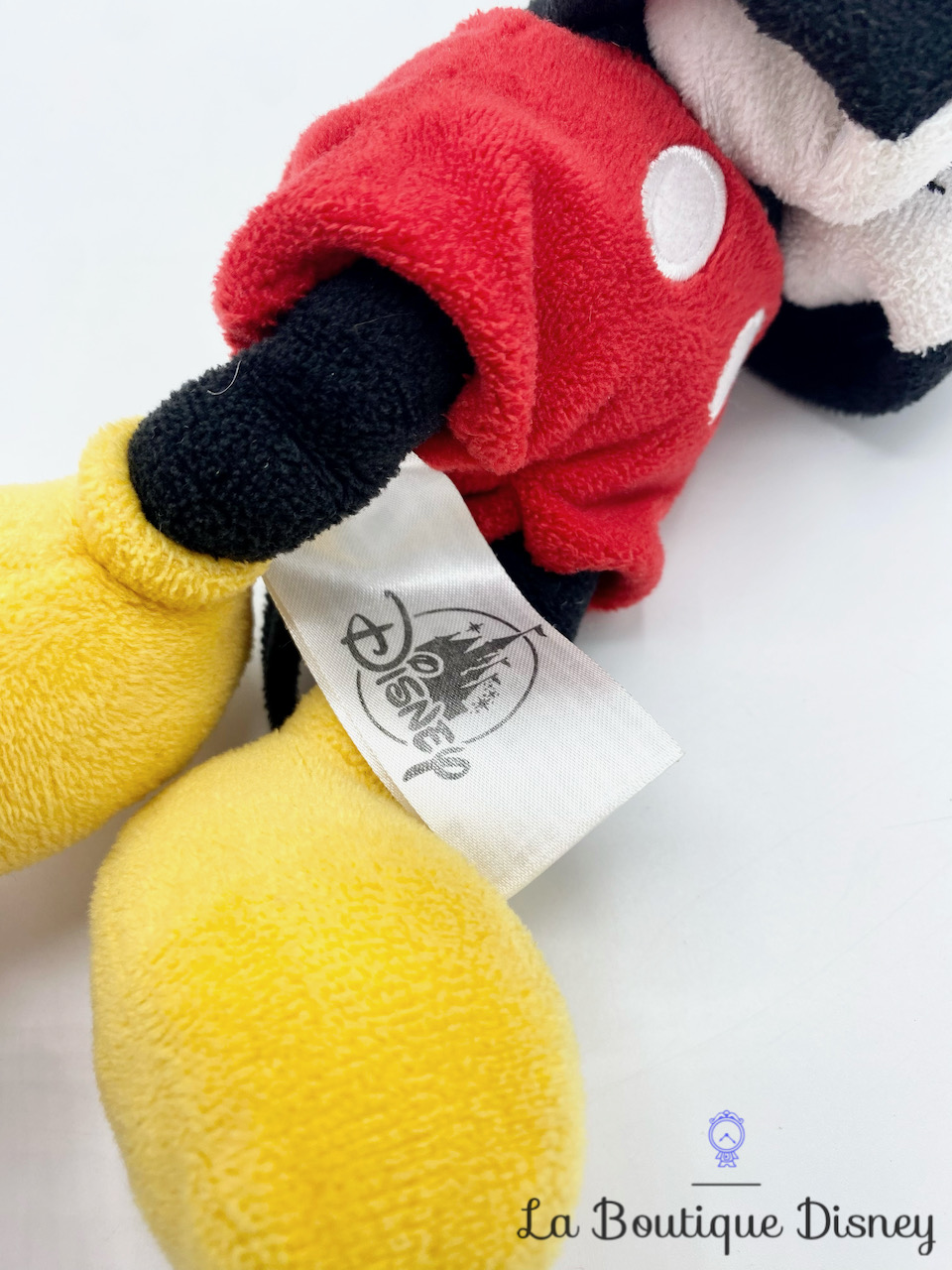 Peluche bracelet Mickey Mouse Snuggle Snappers Disney Parks 2019 ...